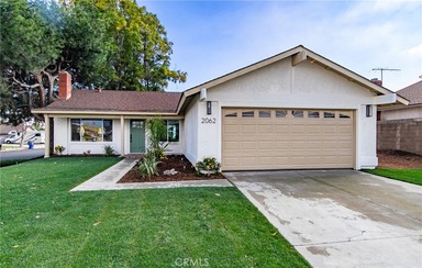 Listings - Abi Robledo