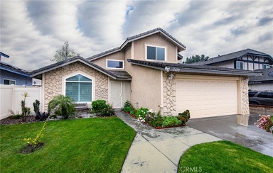 Listings - Abi Robledo