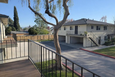 Listings - Jennifer Haus